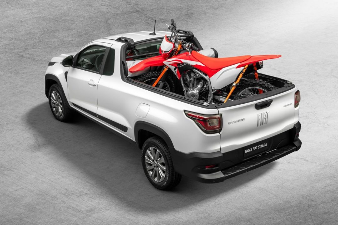 Site oficial apresenta Nova Strada com cabine simples – AutoIndústria