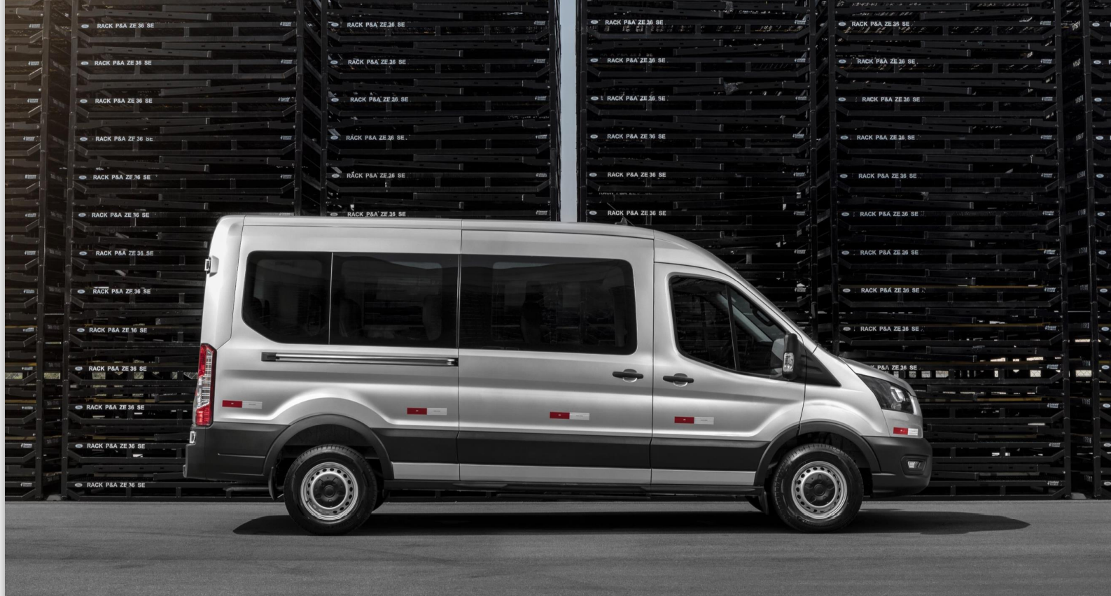 Com Transit, Ford cria divisão de veículos comerciais na América do Sul ...