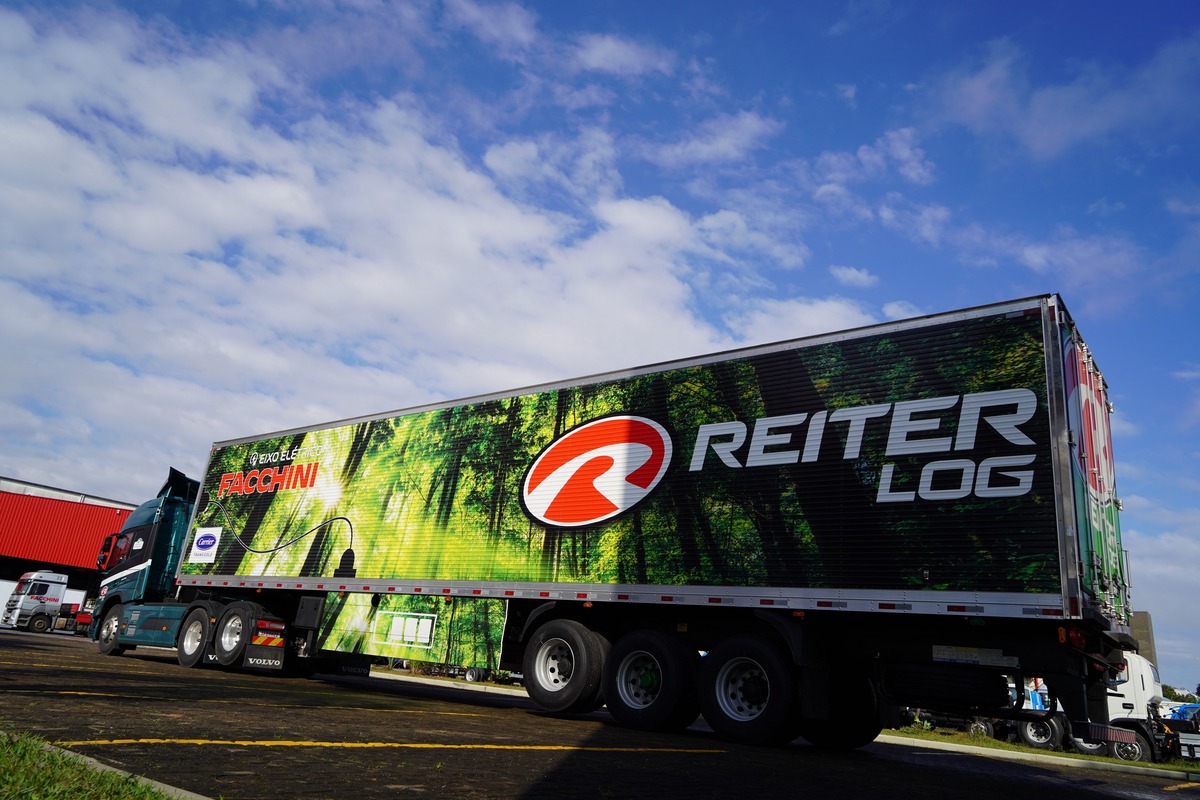 Reiter Log aposta em semirreboque elétrico da Facchini – AutoIndústria