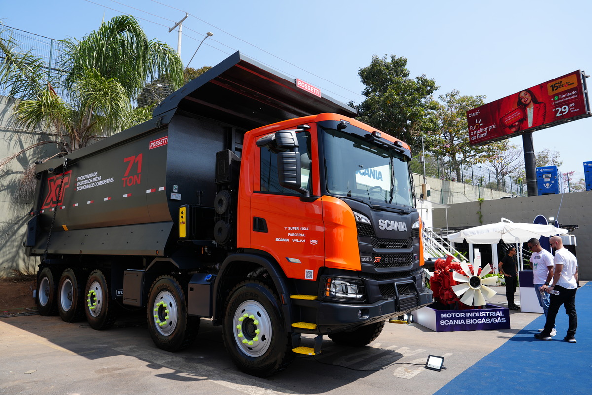 Scania reforça família XT Heavy Tipper Super com configuração 10x4 ...