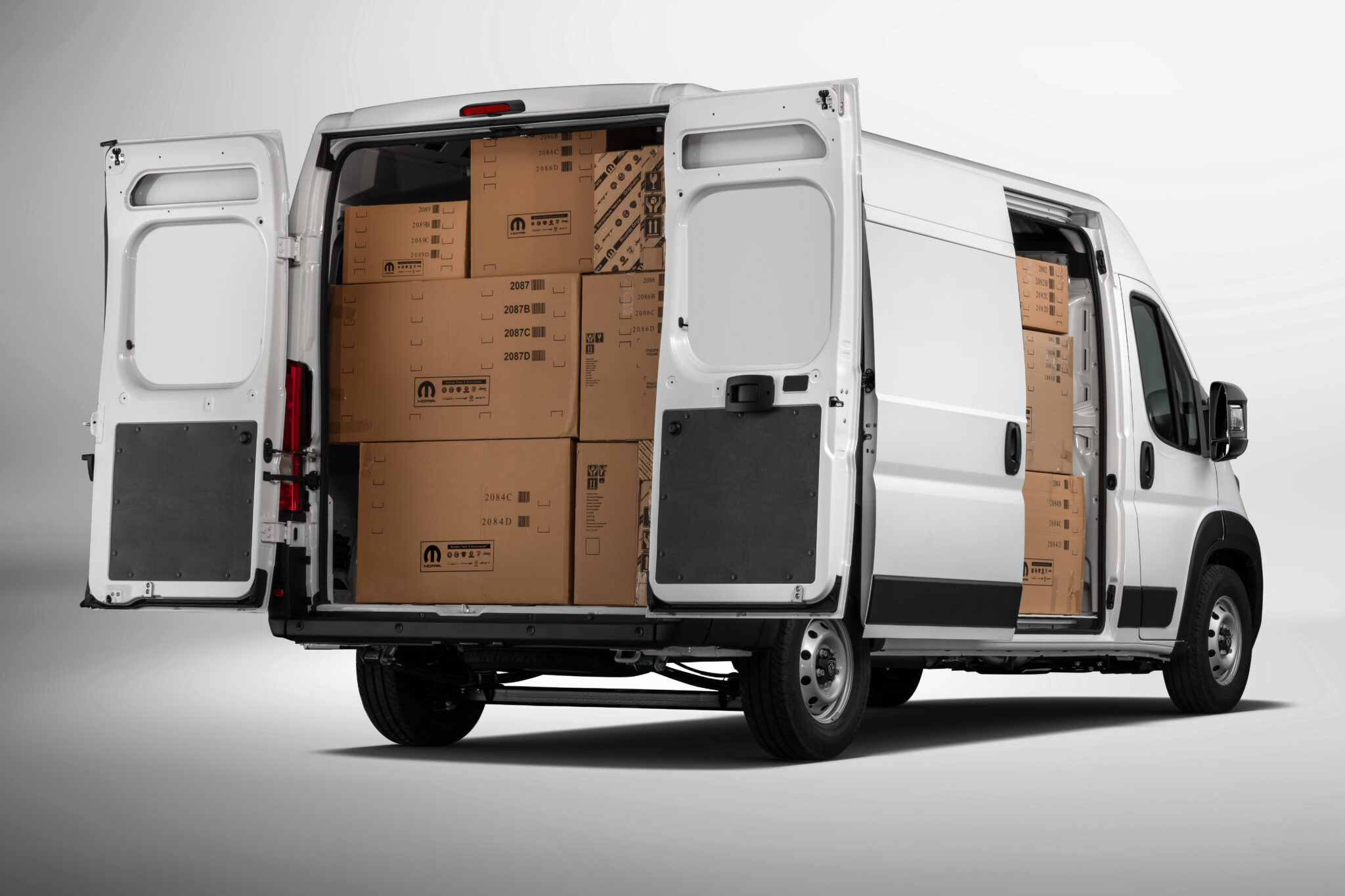 Peugeot Boxer 2026 tem novo motor e mais itens de série – AutoIndústria
